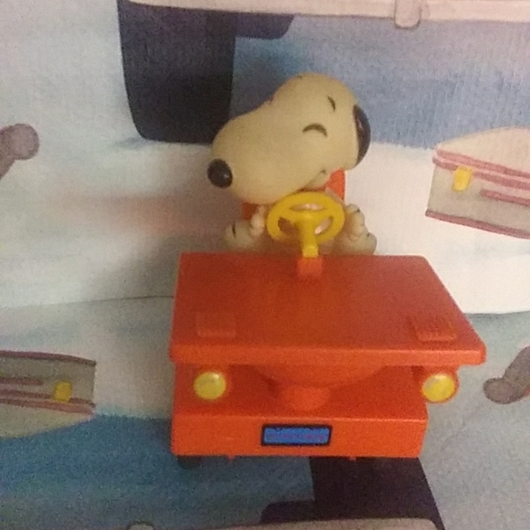 Snoppy | Toys | Vintage Snoopy Toy | Poshmark